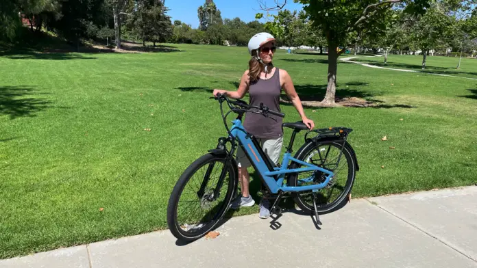 Is It Easy to Ride an Electric Bike? 12 Riding Tips for Beginners ...